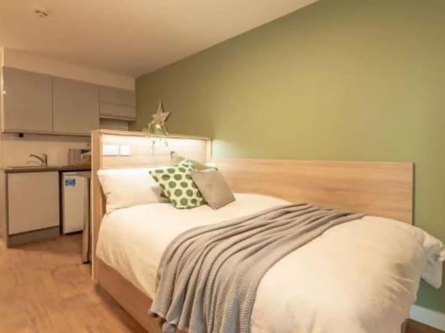 Bankside Student Living, Guildford Student Accommodation | Amber