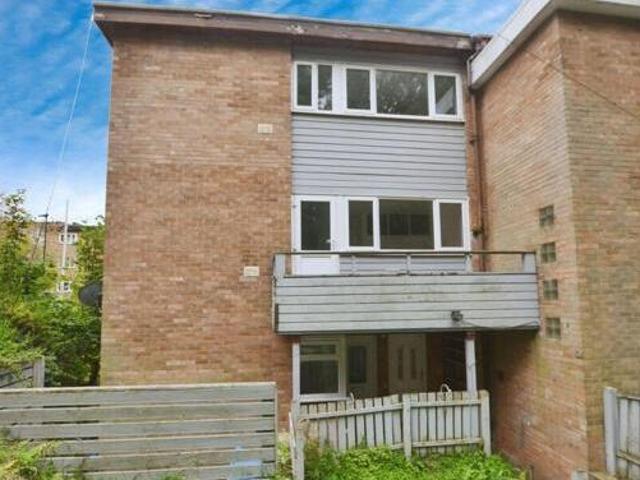 Bankwood Close, Sheffield, 3 Bedroom Town