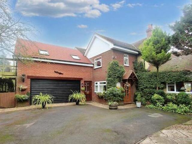 Banner Lane, Barston, 4 Bedroom Detached