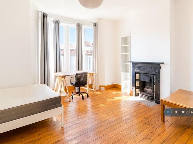 Bannerman Road, Bristol, BS5 4 bed terraced house to rent £2,800 pcm £646 pw