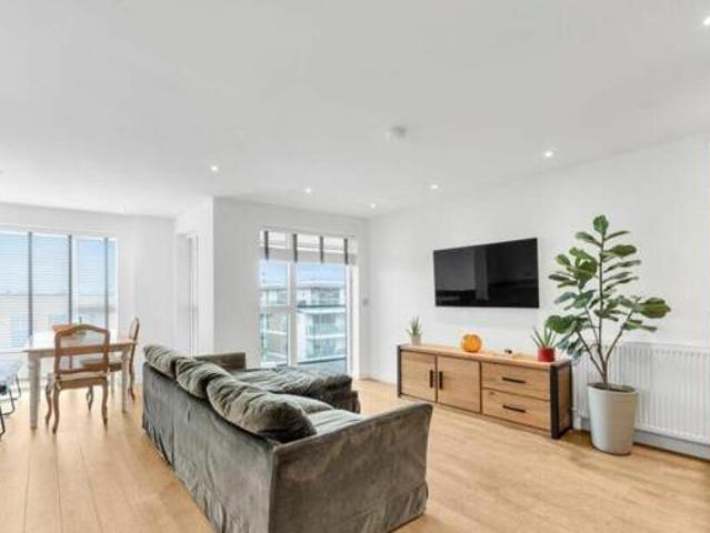 Banning Street, Statham Court, 3 Bedroom Flat