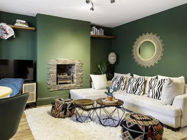 Banning, 500 Chiswick High Road, London, W4 5DB, United Kingdom | 1 bed apartment for rent #115912716 | Rentberry