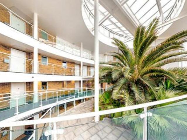 Banstead Court, Westway, 1 Bedroom Flat