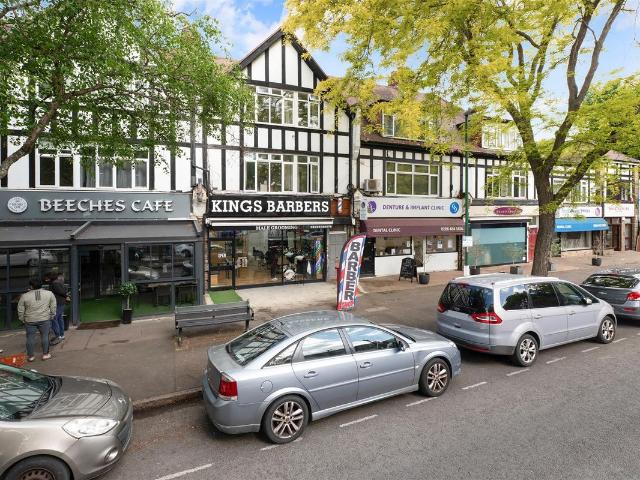 Banstead Road, Carshalton SM5, 2 bed flat to rent, £1,650 pcm | PrimeLocation