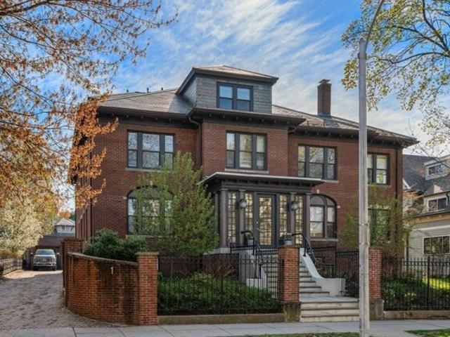 Babcock St Apt,brookline, Condo For Sale