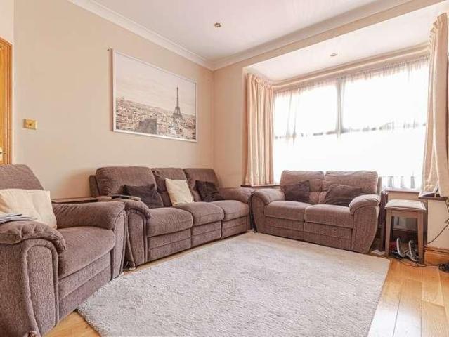 Babington Road, Hendon, NW4