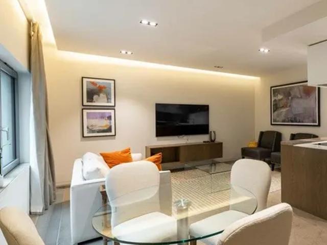 Babmaes Street, Westminster, London, SW1Y 6HD, United Kingdom | 2 bed apartment for rent #137016844 | Rentberry