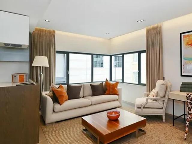 Babmaes Street, Westminster, London, SW1Y 6HD, United Kingdom | 2 bed apartment for rent #137017056 | Rentberry