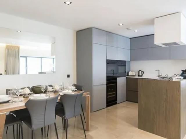 Babmaes Street, London, SW1Y 6HD, United Kingdom | 2 bed apartment for rent #133403386 | Rentberry