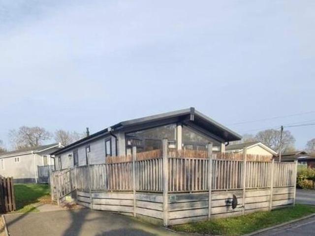 Bacton Rd, North Walsham,2 Bedroom Lodge