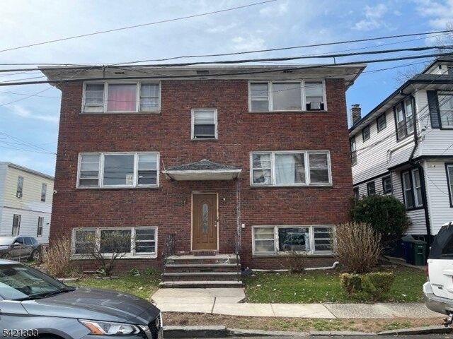 Bachman Pl, Irvington, Home For Sale