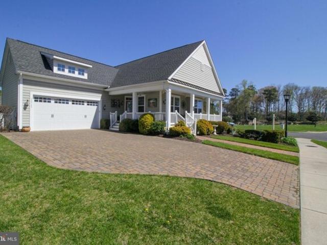 Back Nine Way Unit,long Neck, Home For Sale