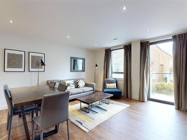 Back Church Lane, London E1, 3 bed flat to rent, £4,766 pcm | PrimeLocation