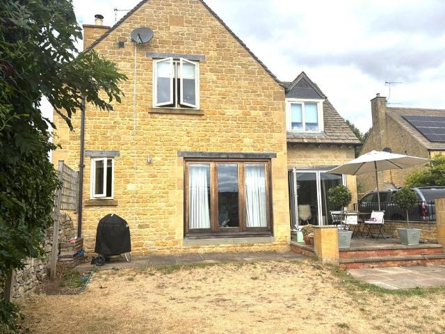 Back Ends, Chipping Campden GL55 4 bed detached house to rent £3,250 pcm £750 pw