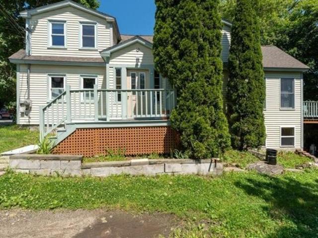 Back Hill St, Bowdoinham, Home For Sale