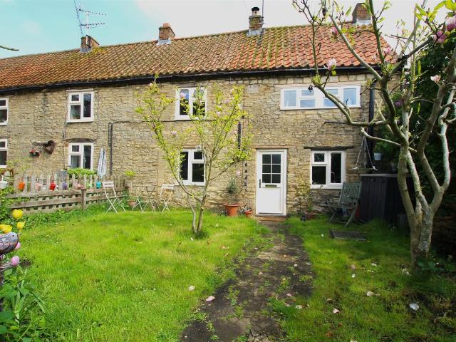 Back Lane, Little Addington, Kettering NN14, 2 bed cottage to rent, £895 pcm | PrimeLocation
