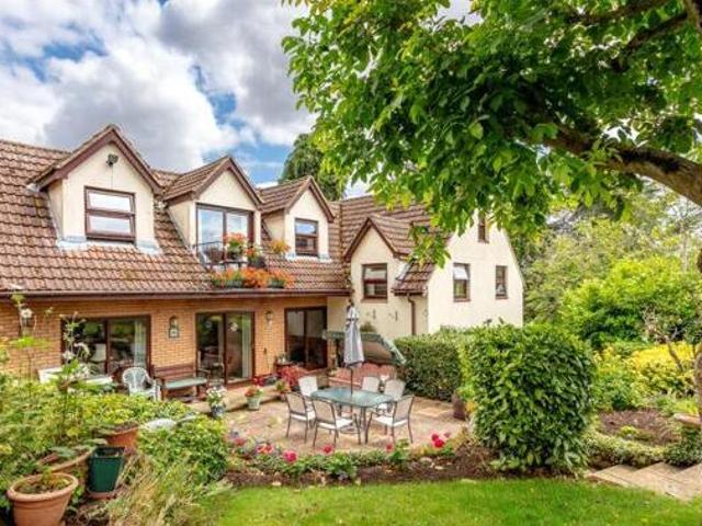 Back Street, Clophill, 4 Bedroom Detached