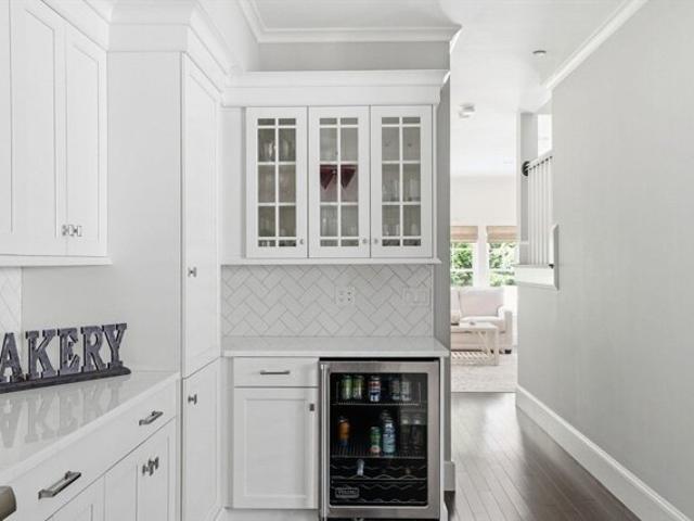 Backriver Rd Unit,hingham, Condo For Sale