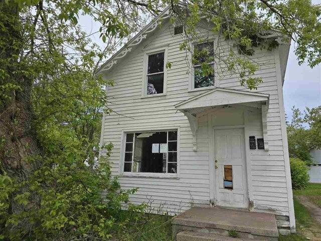 Backus St, Cheboygan, Home For Sale