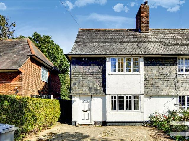 Bacon Lane, Kingsbury, London NW9, 3 bed semi detached house to rent, £2,200 pcm | PrimeLocation