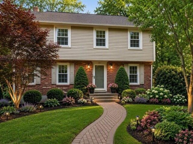Bacon Rd, Framingham, Home For Sale