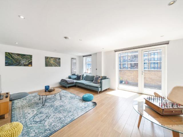 Bacon Street, London E2, 2 bed flat to rent, £2,900 pcm | PrimeLocation