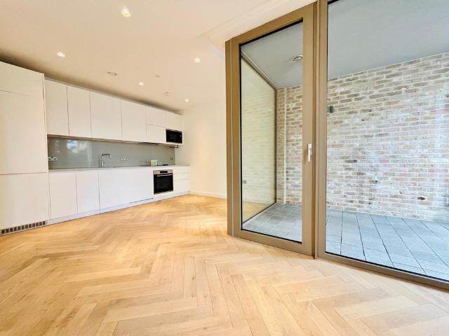Baddiel House, Oberman Road, Dollis. 1 bed apartment to rent £1,950 pcm £450 pw