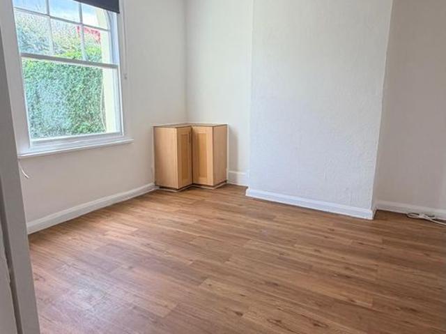 Baddow Road, Chelmsford CM2, 3 bed end terrace house to rent, £1,850 pcm | PrimeLocation