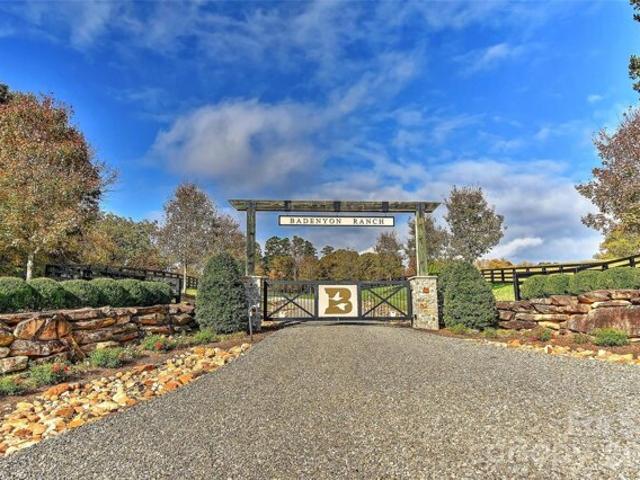 Badenyon Pl, Union Grove, Farm House For