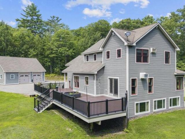 Badger Ln, Readfield, Home For Sale