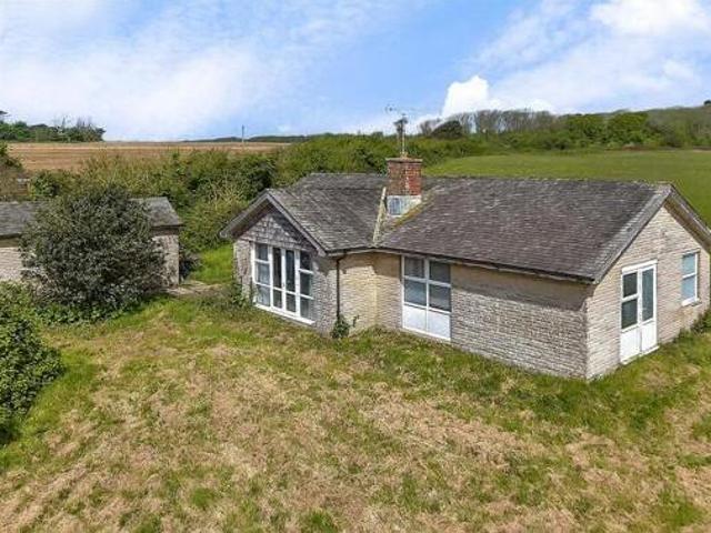 Badger Lane, Brook, 3 Bedroom Detached