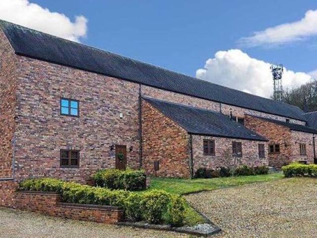 Badgers Barm, Lodge Lane, 4 Bedroom Barn