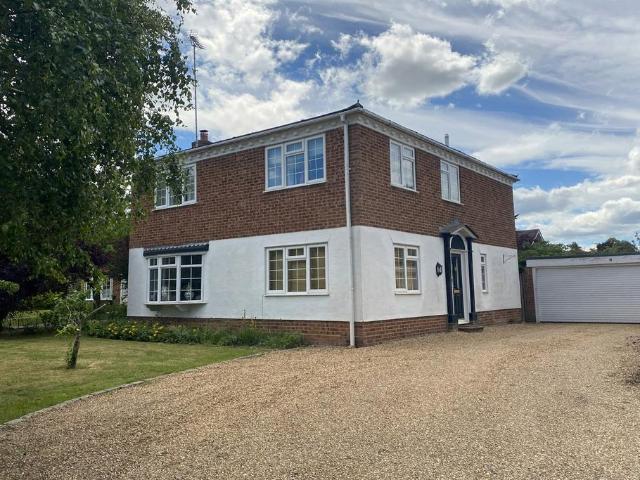 Badgers Walk, Shiplake 4 bed detached house to rent £3,500 pcm £808 pw