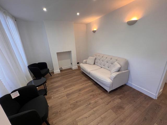 Badlis Road, Walthamstow E17, 2 bed maisonette to rent, £2,100 pcm | PrimeLocation