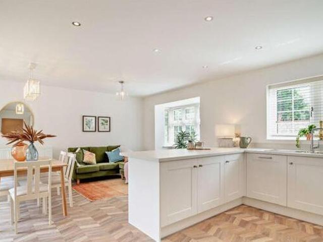 Badminton Road, Old Sodbury, 4 Bedroom Detached