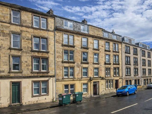 Baffin Street, Dundee DD4, 2 bed flat to rent, £750 pcm | PrimeLocation