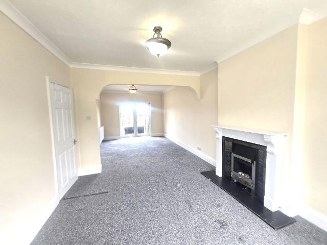 Bagnall Road, Nottingham NG6, 3 bed detached house to rent, £1,200 pcm | PrimeLocation