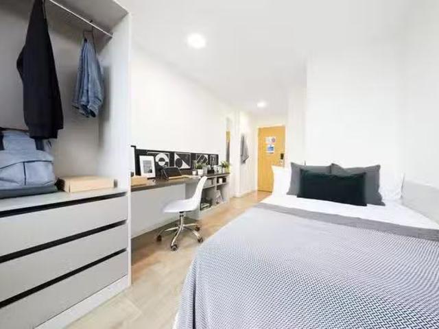 Bagot Street Bronze Ensuite