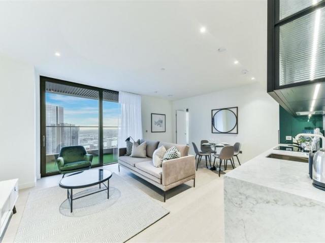 Bagshaw Building, Tower Hamlets E14, 2 bed flat to rent, £4,000 pcm | PrimeLocation