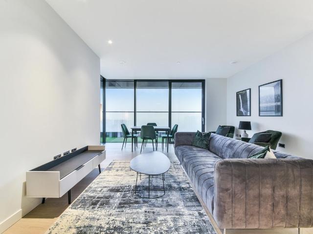 Bagshaw Building, Wardian, London E14, 2 bed flat to rent, £4,200 pcm | PrimeLocation