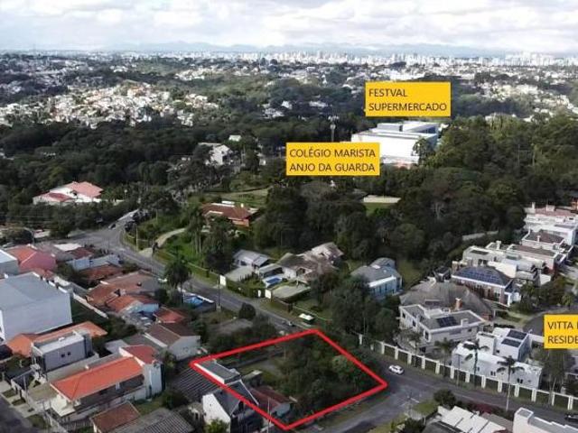 BAIXOU O VALOR Terreno Localização Privilegiada –Santa Felicidade | 1.050m²