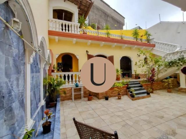 Baixou o valor! Sobrado com 4 suítes, edícula, churrasqueira, 478 m², no Jardim das Américas São