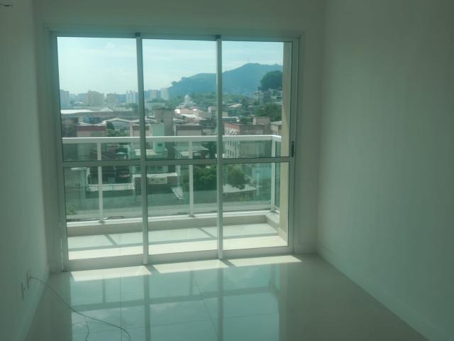 Baixou o preço para venda imediata, Apartamento sol da manhã andar alto