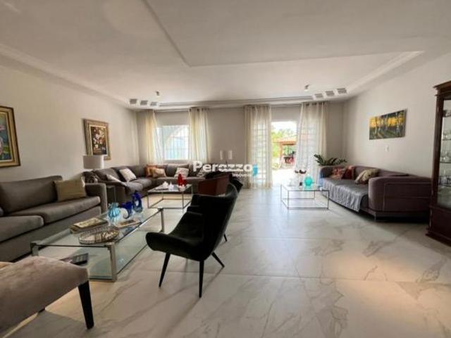 BAIXOU! Maravilhosa Casa com 5 suítes Alto Padrão localizada no Lago Sul Por R$2.990.000,00