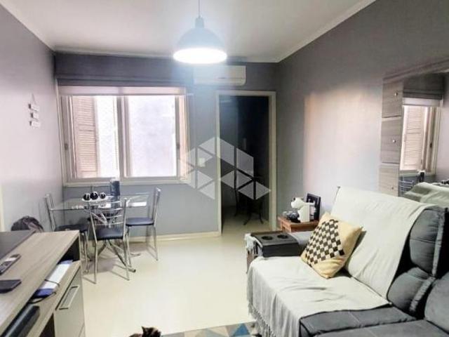Baixou valor! Apartamento de 01 dormitório e semi mobiliado na Cidade Baixa