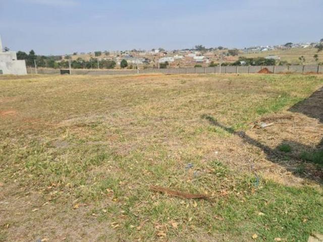 BAIXOU VALOR DE R$ 1.100.000,00 PARA R$ 990 MIL COM SUPER CONDIÇÕES DE PGTO Lote Condomínio R