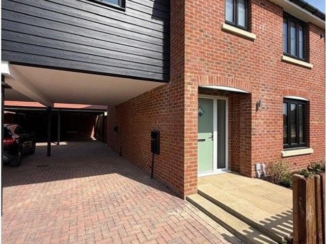 Bailey Drive, Hemel Hempstead HP3, 4 bed semi detached house to rent, £3,750 pcm | PrimeLocation