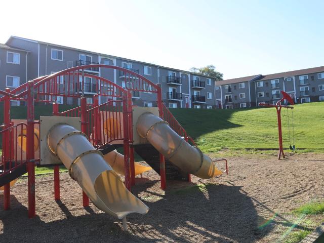 Bailey Park 2 Bedroom Apartment for Rent at 1417 Capital Ave Ne, Battle Creek, MI 49017