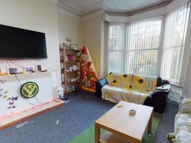 Bainbrigge Road, Headingley, 8 Bedroom Terraced
