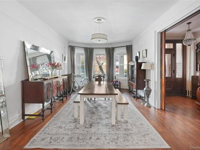 Bainbridge Ave, Bronx, Home For Sale